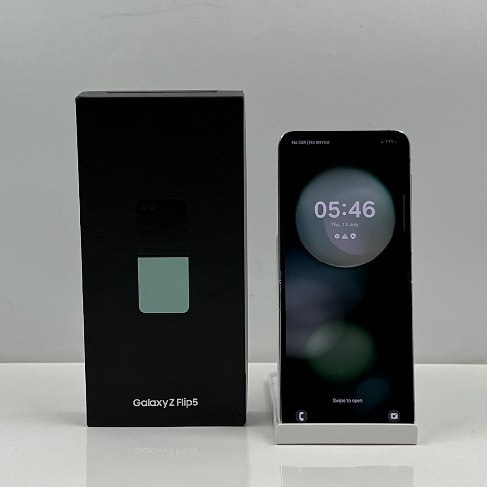 Pre-owned SAMSUNG GALAXY Z FLIP 5 - SM-F731B / 256GB UNLOCKED MINT ...